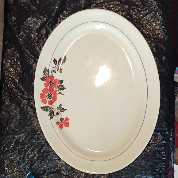 Hall | Dining | Vintage Hall Superior Quality Dinnerware 9 X 834 Red ...